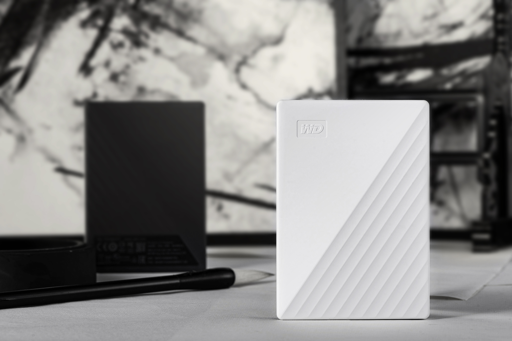 Western Digital 人氣 WD My Passport 便攜式流動硬碟系列加推白色新款 - XFastest Hong Kong