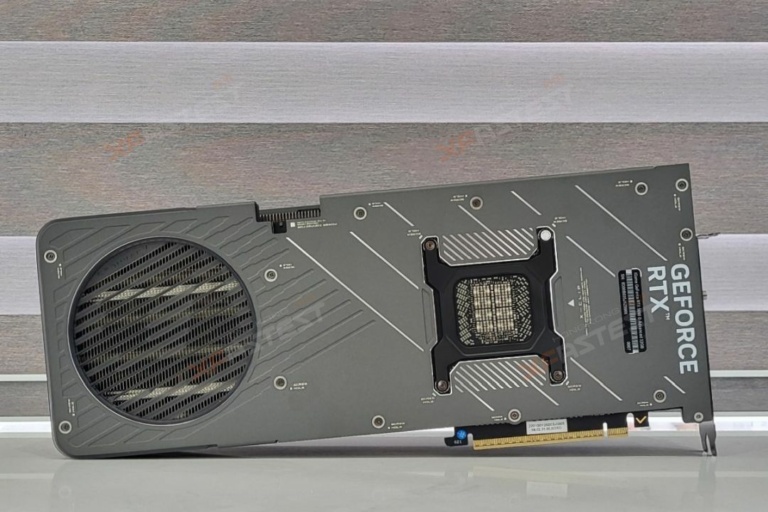 [XF 開箱] NVIDIA 全新旗艦 RTX 5090 D 核心架構‧AI‧DLSS 4‧效能‧功耗全面測試 - XFastest Hong ...